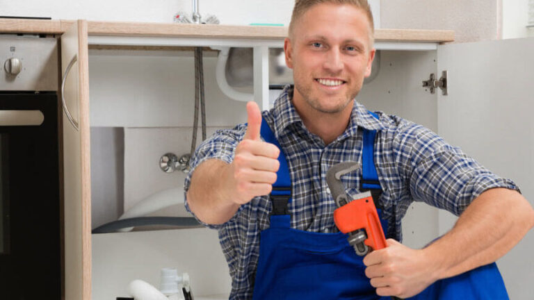Essential Guide to Obtaining a Plumbing Tradesman License ⇢