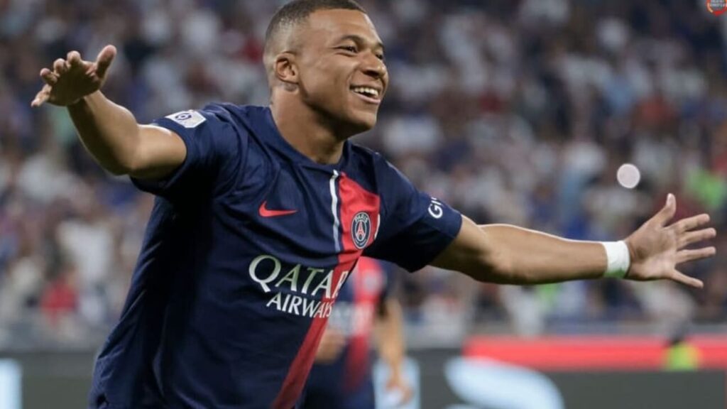 Kylian Mbappe: The Latest Update on His Contract Situation ⇢