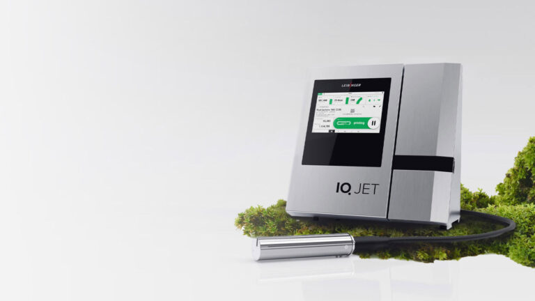 Master the Art of Mobile Plant Technology with Certificate III ⇢