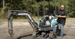 Operating an Excavator: License Requirements Explained ⇢
