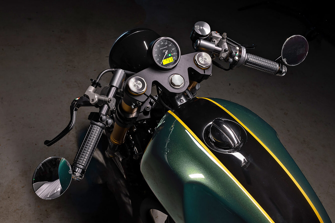 Ultimate Guide to Getting Your Motorcycle License and P Plates in Vic ⇢